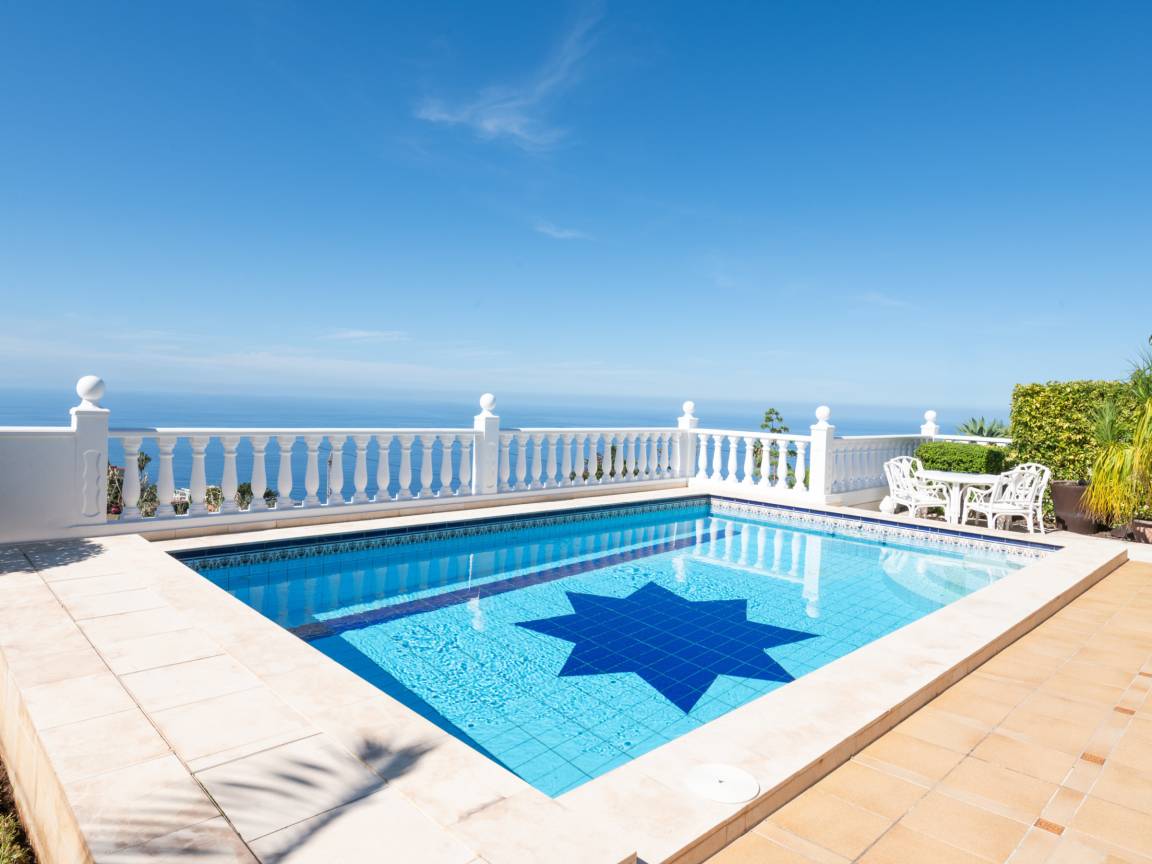 140 M² Chalet ∙ 2 Habitaciones ∙ 4 Huéspedes - Tenerife