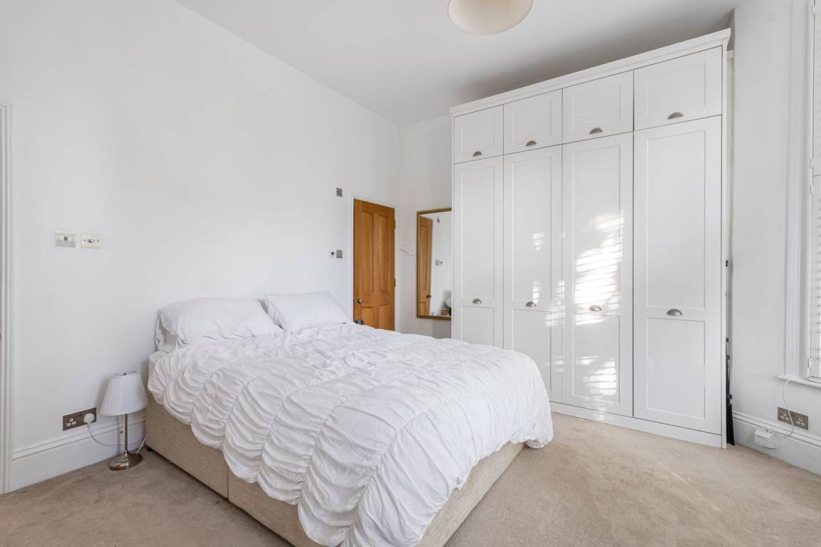 85 M² Ferienhaus ∙ 2 Schlafzimmer ∙ 4 Gäste - Londres