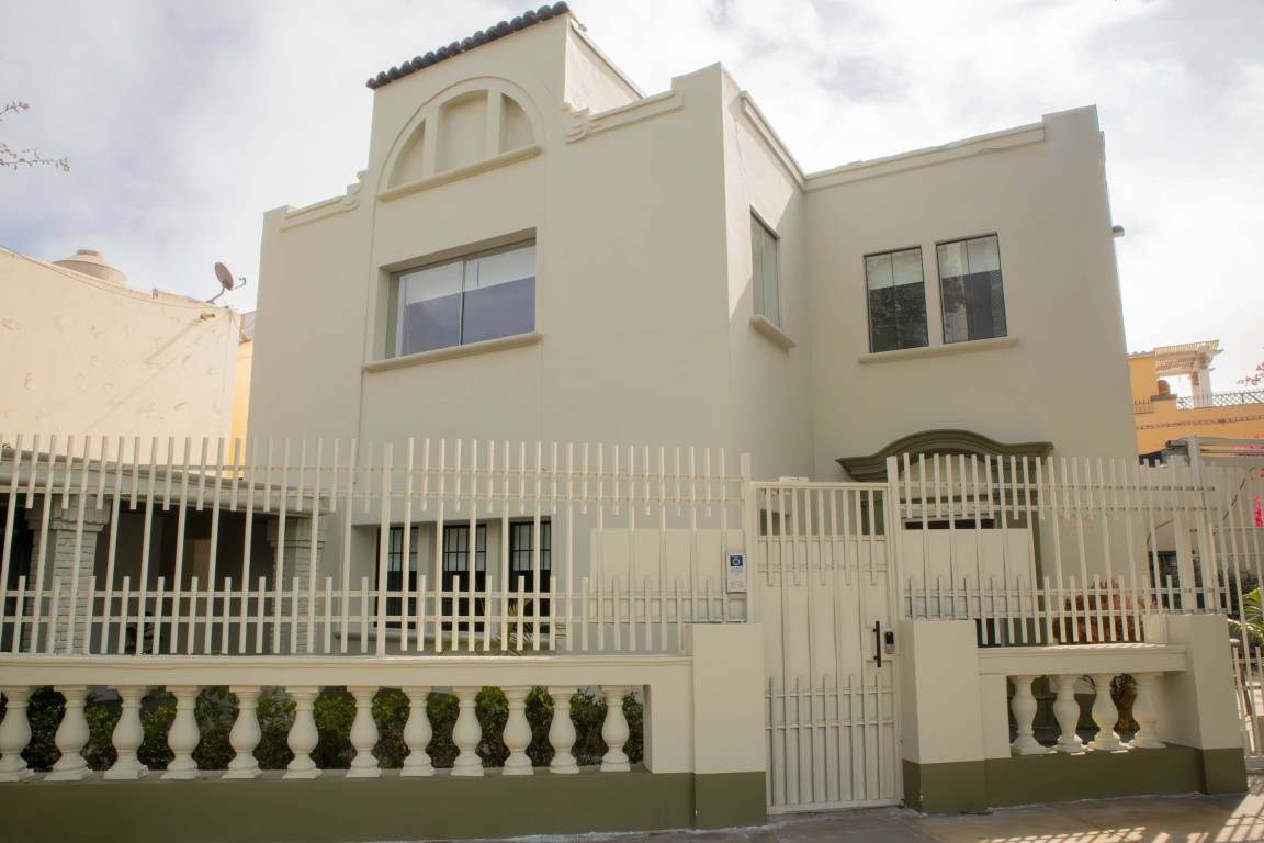 65 M² Apartment ∙ 5 Bedrooms ∙ 10 Guests - Lima