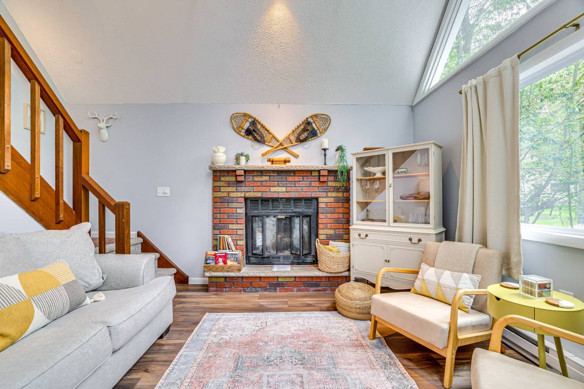 99 M² House ∙ 2 Bedrooms ∙ 5 Guests - Pennsylvania