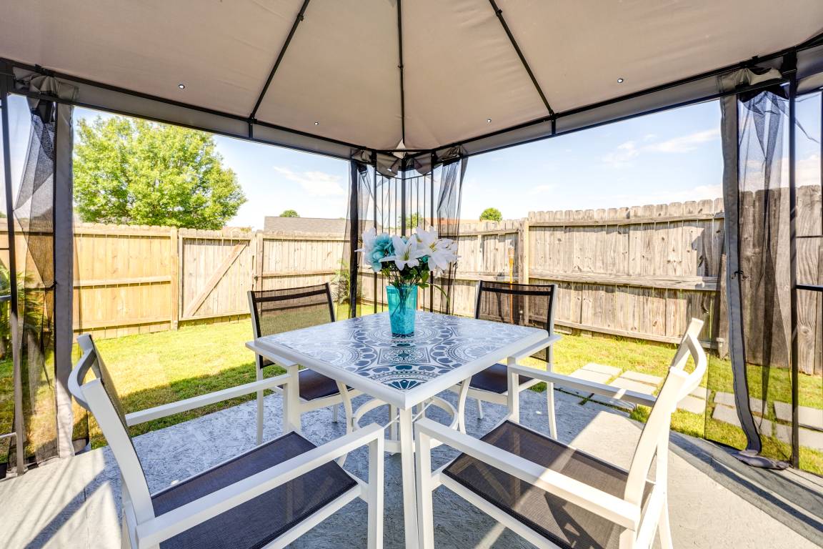 113 M² Ferienwohnung ∙ 3 Schlafzimmer ∙ 6 Gäste - Southaven, MS