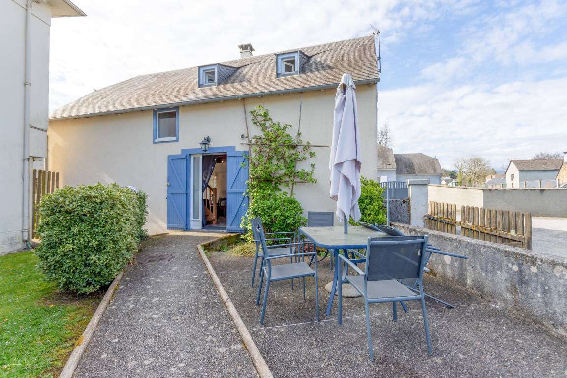 90 M² Casa ∙ 3 Habitaciones ∙ 6 Huéspedes - Tarbes