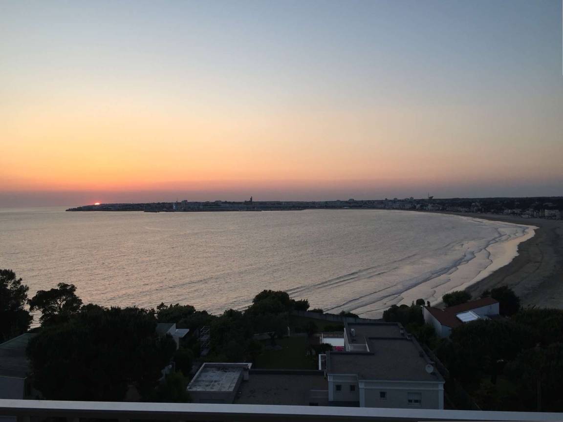 70 M² Appartement ∙ 2 Chambres ∙ 5 Personnes - Gien