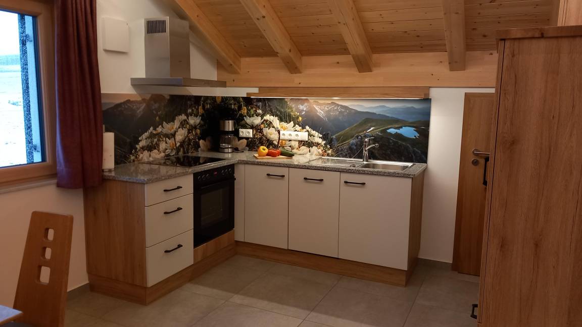75 M² Ferienwohnung ∙ 1 Schlafzimmer ∙ 2 Gäste - Immenstadt im Allgäu