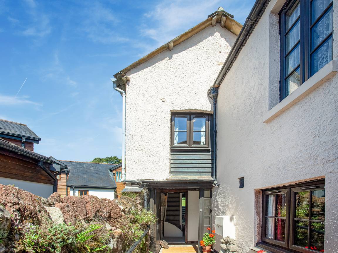 Cottage ∙ 2 Bedrooms ∙ 4 Guests - Dawlish