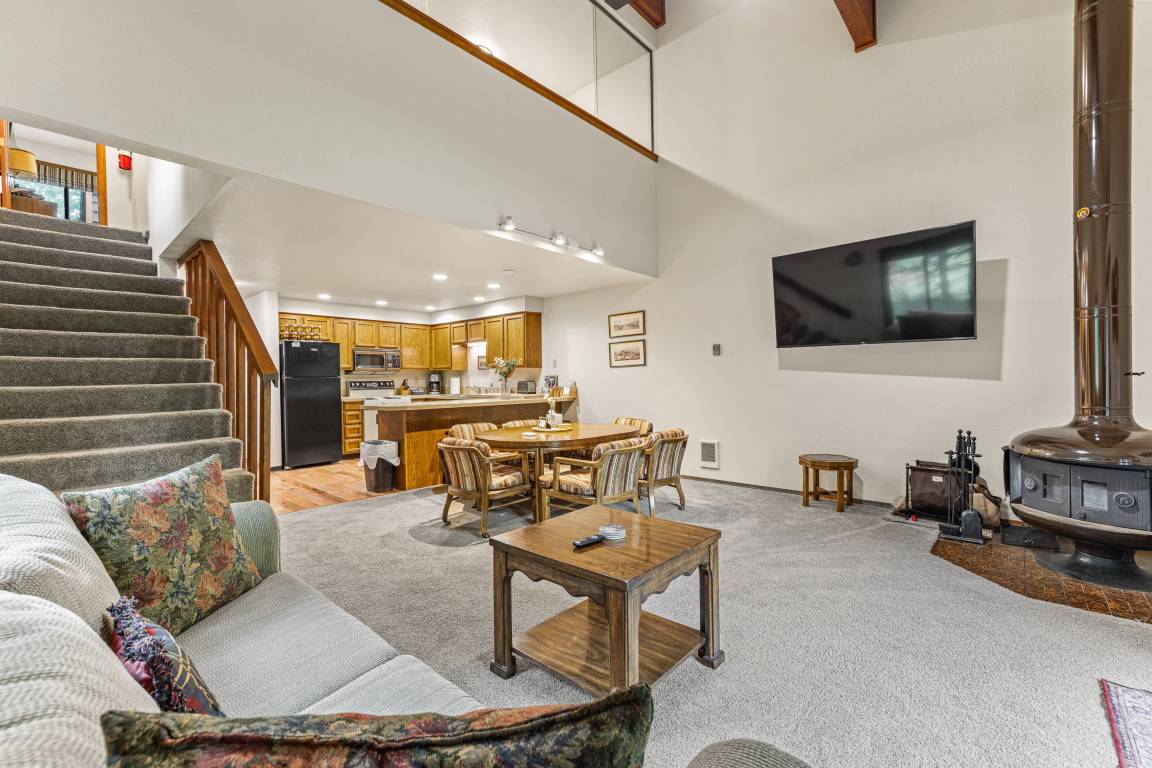 93 M² House ∙ 2 Bedrooms ∙ 6 Guests - Ponderosa State Park, McCall