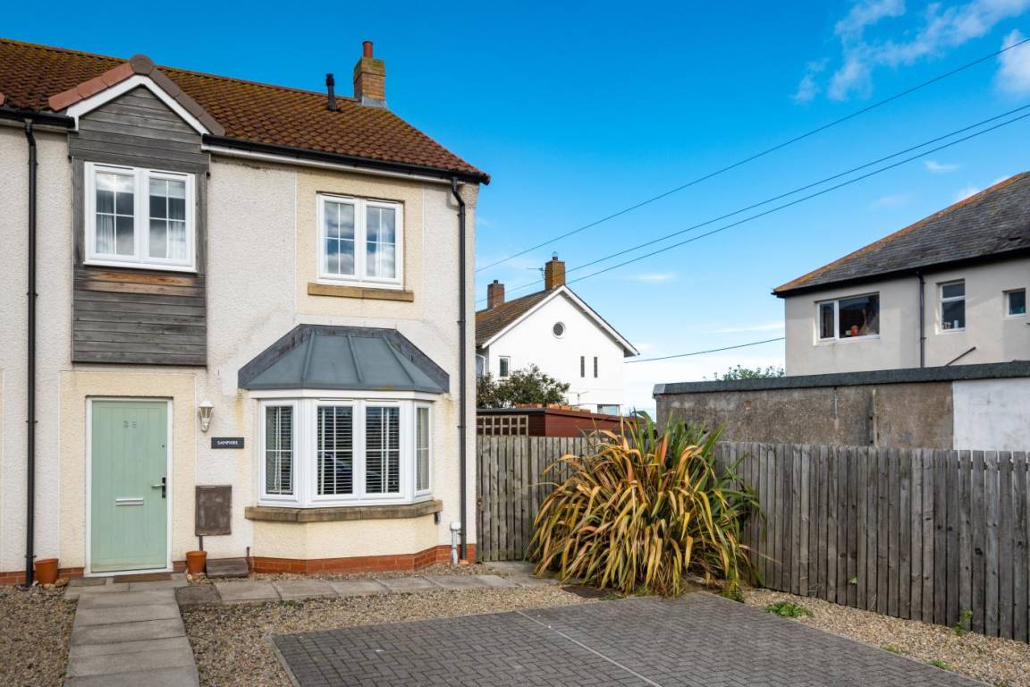 Cottage ∙ 3 Bedrooms ∙ 6 Guests - Beadnell