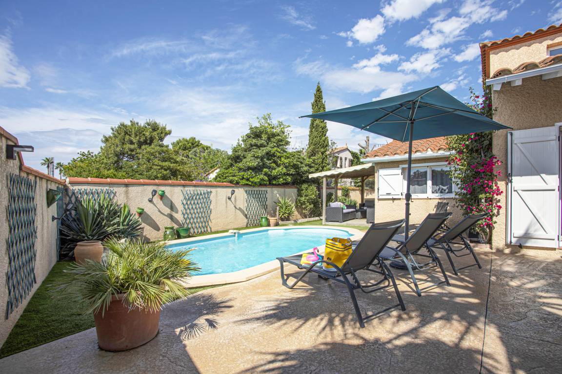 110 M² Villa ∙ 4 Chambres ∙ 8 Personnes - Le Barcarès