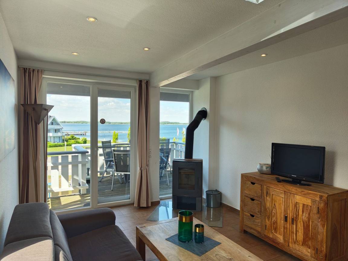 95 M² Ferienwohnung ∙ 3 Schlafzimmer ∙ 6 Gäste - Mecklenburg-Vorpommern