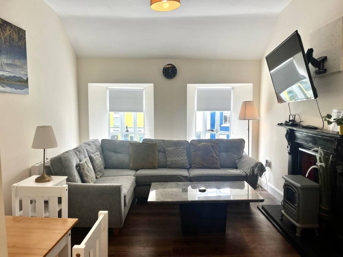 100 M² Appartement ∙ 1 Chambre ∙ 2 Personnes - Clifden