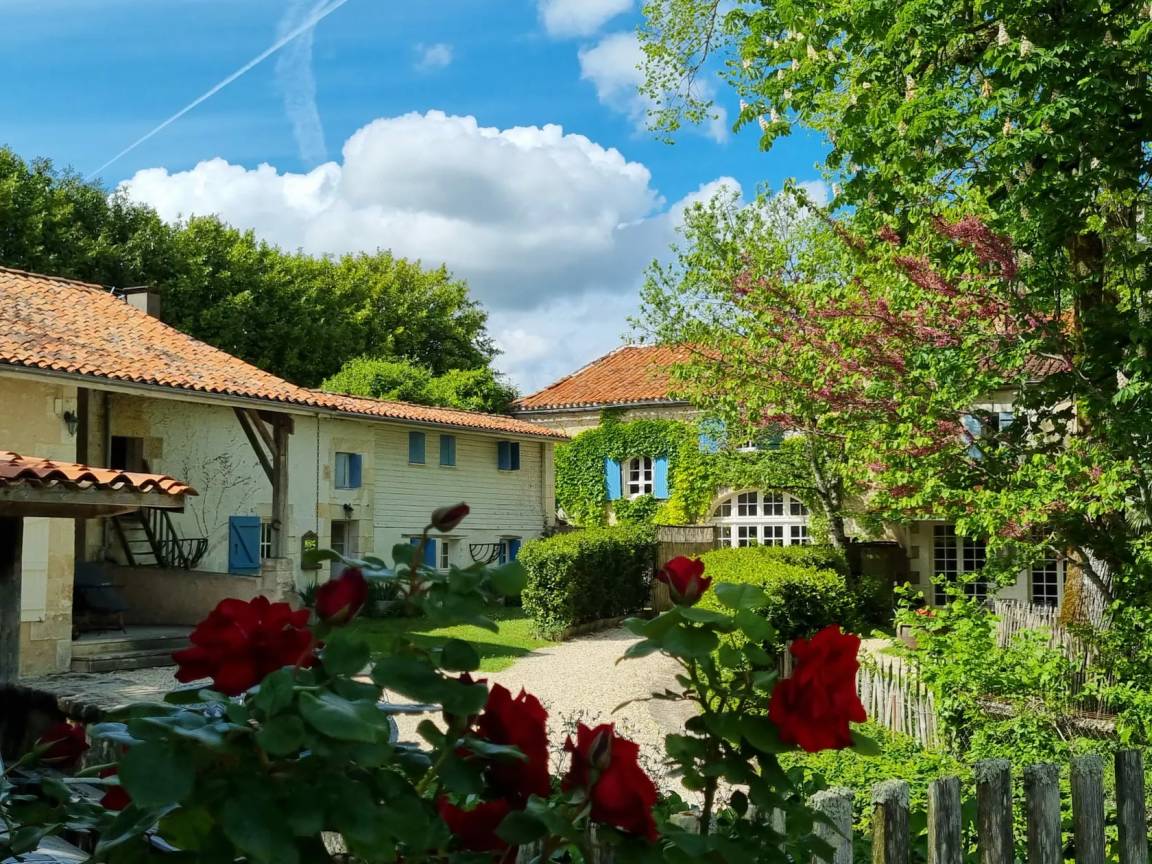 100 M² Maison De Vacances ∙ 3 Chambres ∙ 6 Personnes - Juignac