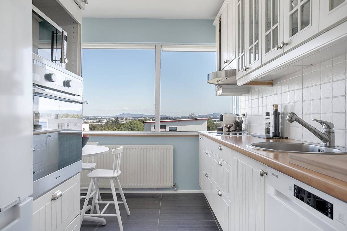 110 M² Privé Kamer ∙ 1 Slaapkamer ∙ 1 Gast - Reykjavik