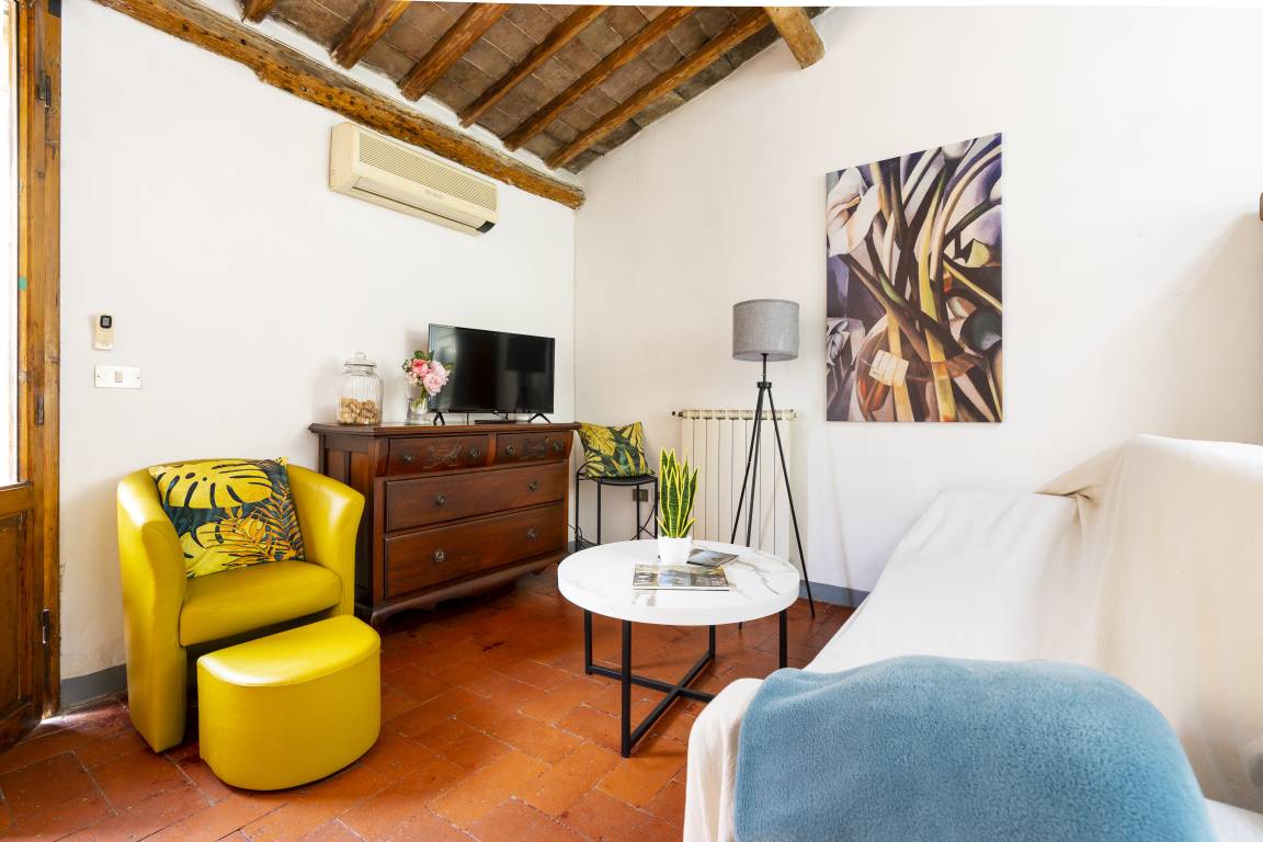 70 M² Apartment ∙ 2 Bedrooms ∙ 3 Guests - Prato