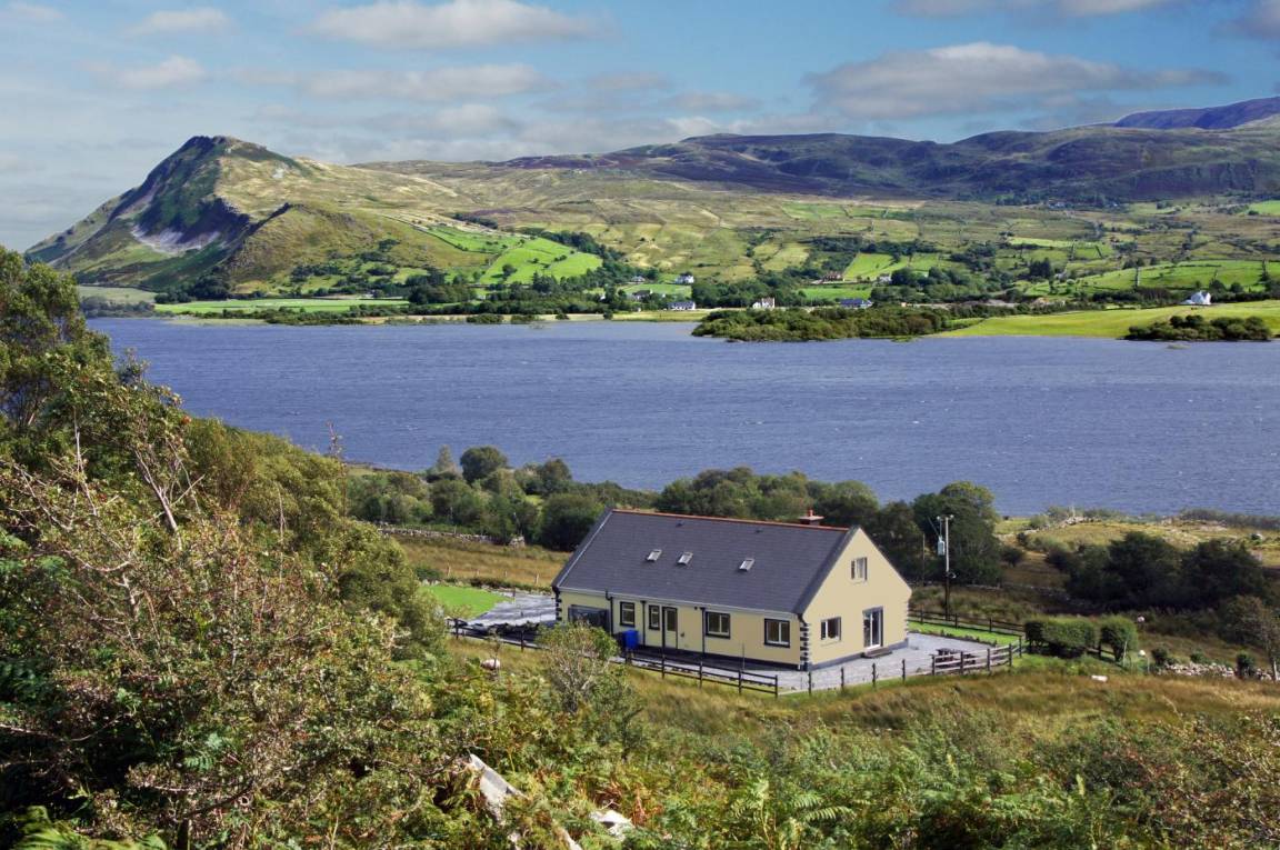 Cottage ∙ 6 Bedrooms ∙ 10 Guests - Ireland