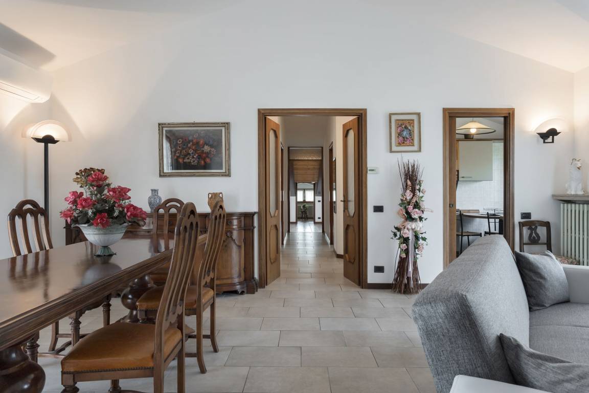 147 M² Apartment ∙ 3 Bedrooms ∙ 8 Guests - Bergamo