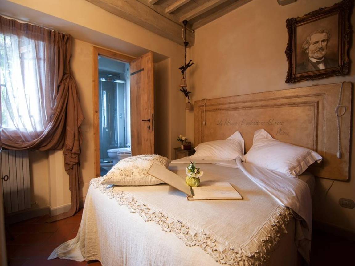 85 M² House ∙ 2 Bedrooms ∙ 4 Guests - Montecatini Terme