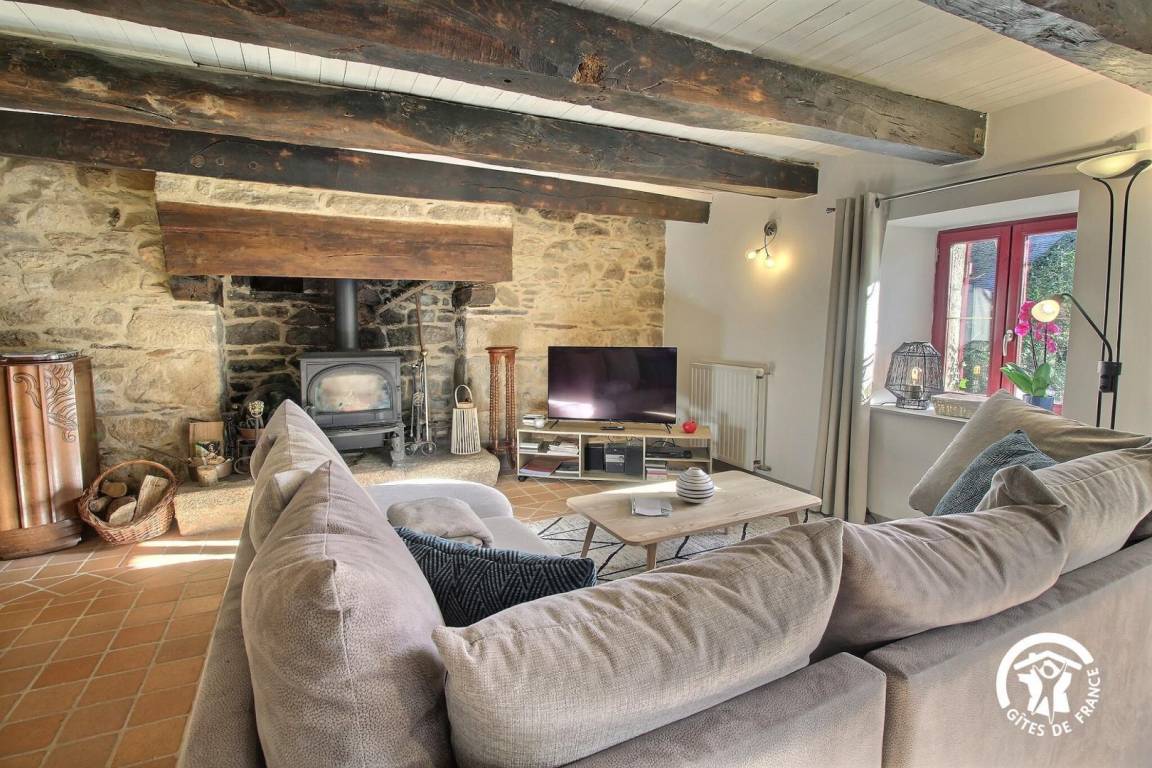 110 M² Gîte ∙ 2 Slaapkamers ∙ 4 Gasten - Baud