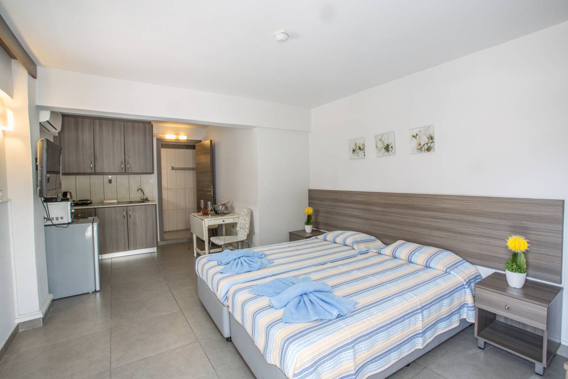 30 M² Ferienwohnung ∙ 1 Schlafzimmer ∙ 2 Gäste - Agia Napa