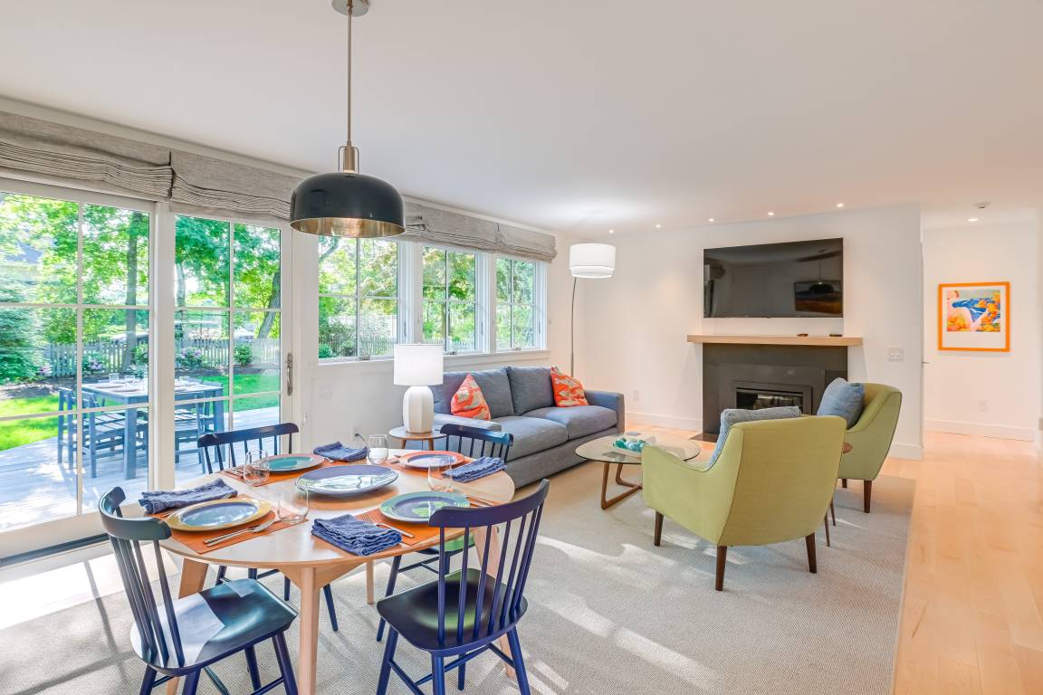 143 M² House ∙ 2 Bedrooms ∙ 4 Guests - The Bluffs, Mt Desert