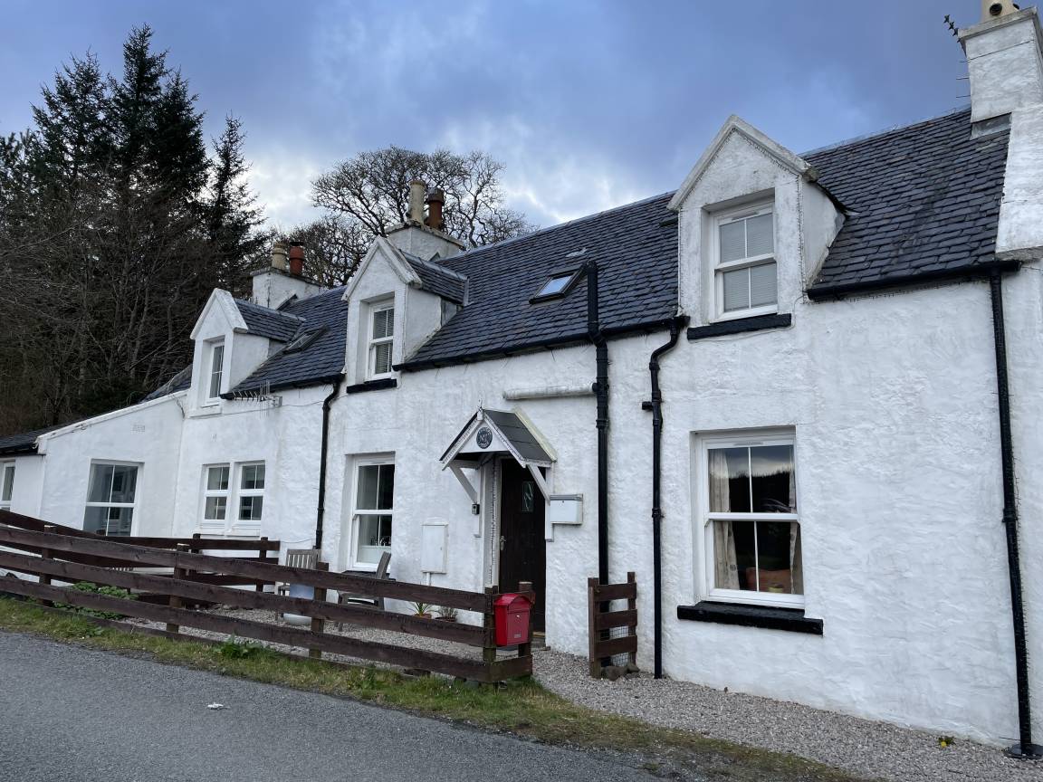 55 M² Cottage ∙ 2 Bedrooms ∙ 4 Guests - Skye