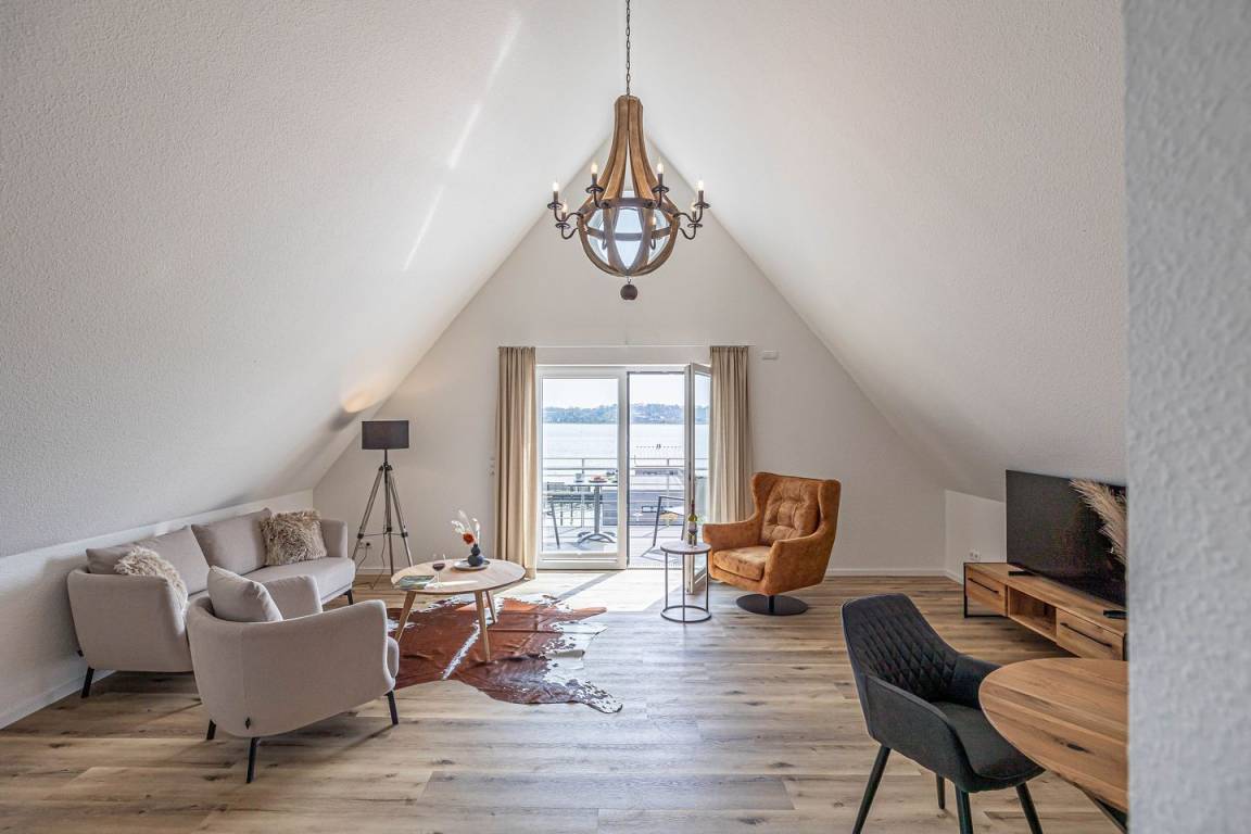 66 M² Ferienwohnung ∙ 1 Schlafzimmer ∙ 2 Gäste - Schleswig