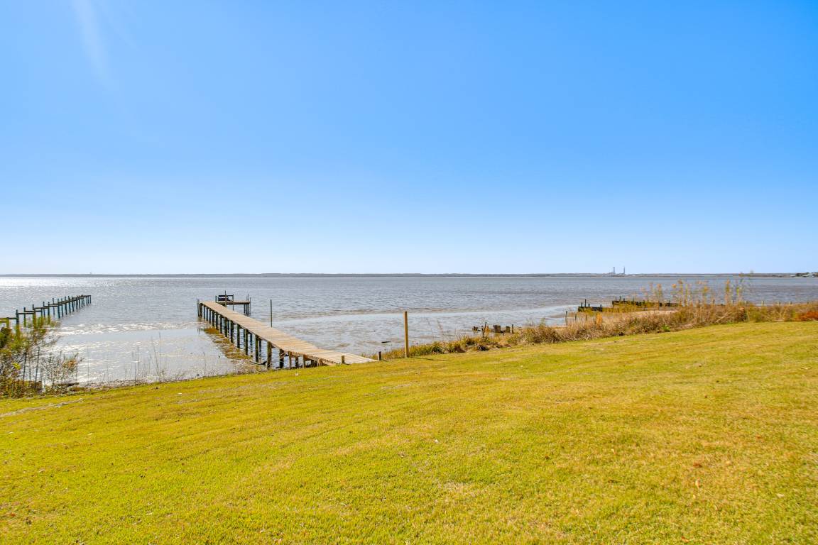 269 M² House ∙ 5 Bedrooms ∙ 10 Guests - Milton, FL