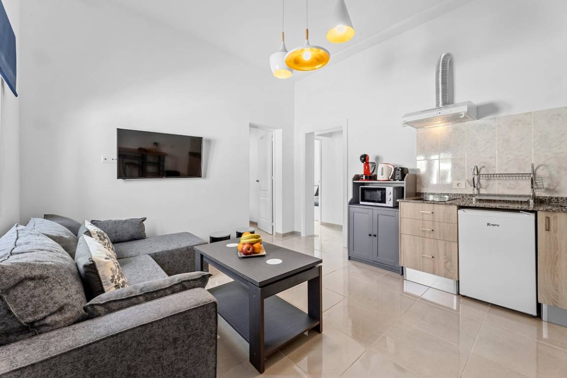 50 M² Apartamento ∙ 2 Habitaciones ∙ 4 Huéspedes - Lanzarote