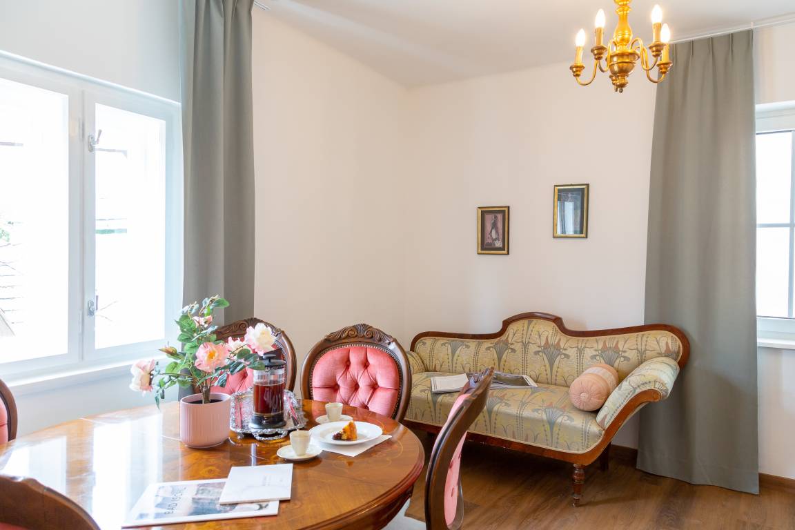 49 M² Apartment ∙ 1 Bedroom ∙ 2 Guests - Bad Ischl