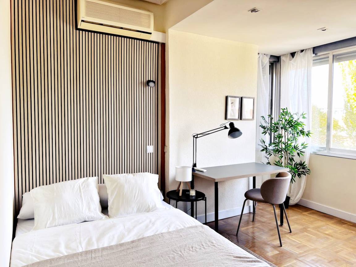 80 M² Apartamento ∙ 4 Habitaciones ∙ 4 Huéspedes - Majadahonda