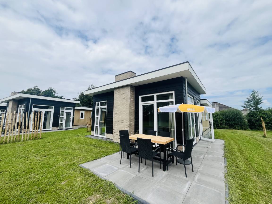 70 M² Bungalow ∙ 3 Bedrooms ∙ 6 Guests - Sint Maartenszee