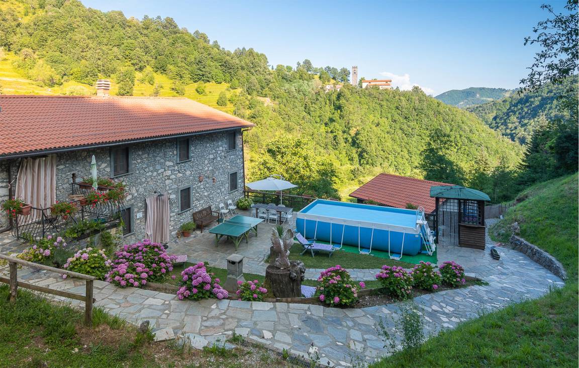 150 M² Casa ∙ 4 Habitaciones ∙ 9 Huéspedes - Camaiore