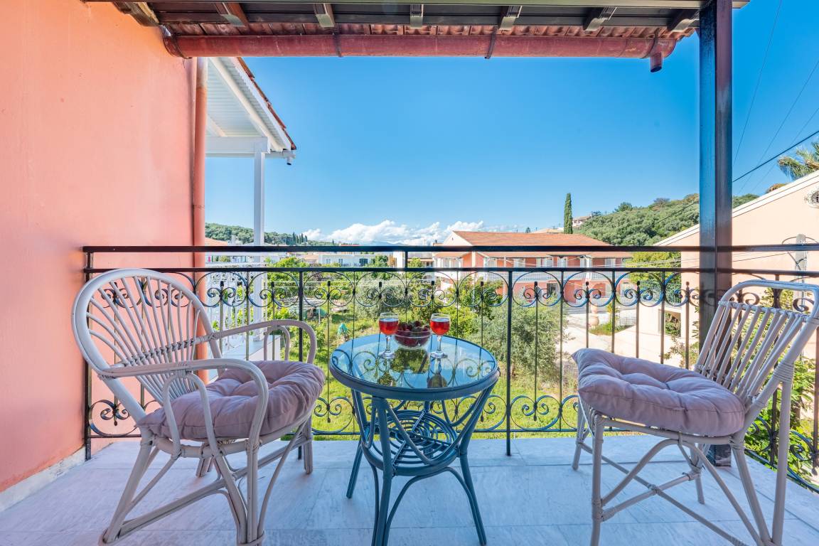 60 M² Apartment ∙ 2 Bedrooms ∙ 4 Guests - Kalami