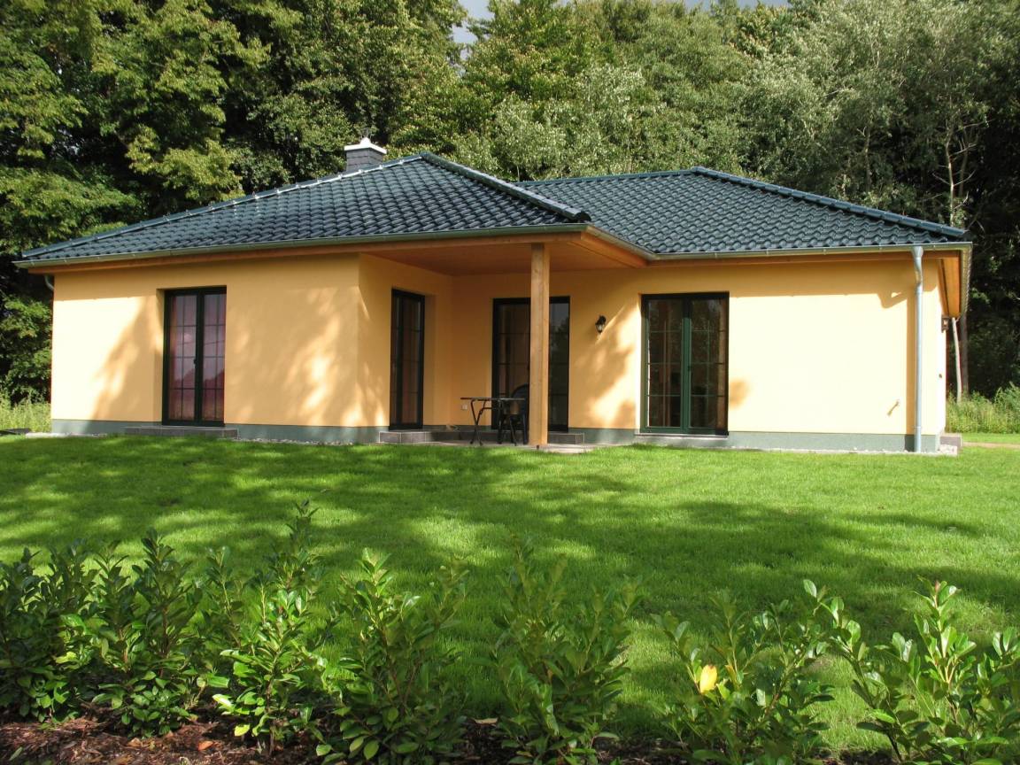 128 M² House ∙ 2 Bedrooms ∙ 6 Guests - Marlow, Germany