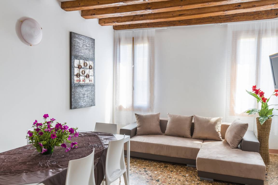55 M² Apartamento ∙ 1 Habitación ∙ 4 Huéspedes - Venecia