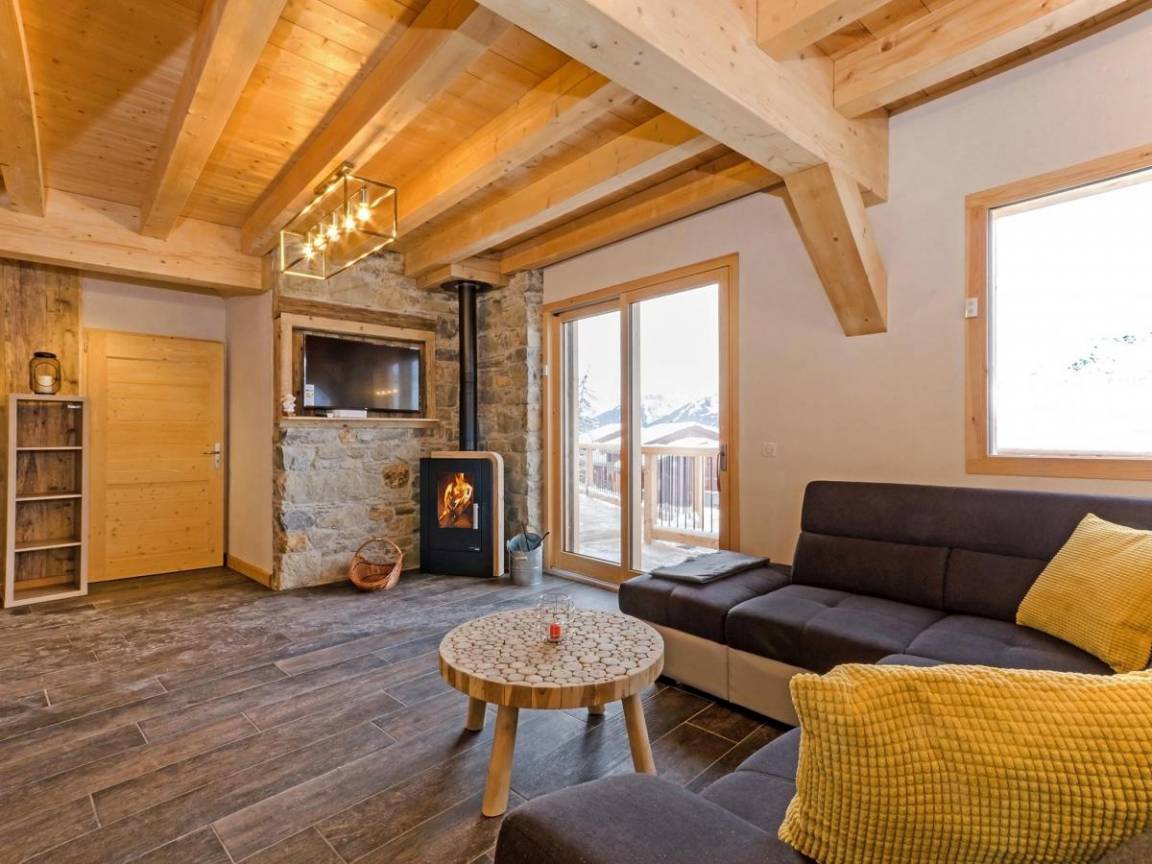 170 M² Chalet ∙ 5 Bedrooms ∙ 12 Guests - 
