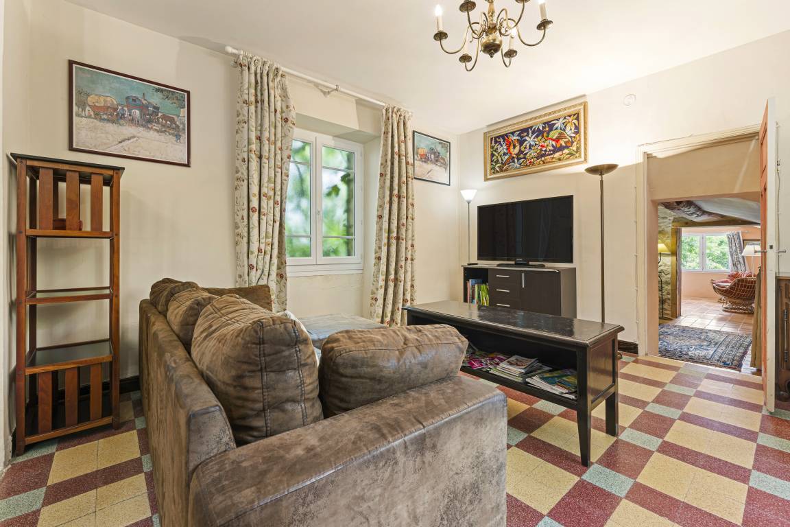 100 平方米 公寓 ∙ 1 Bedroom ∙ 6客人 - 阿萊