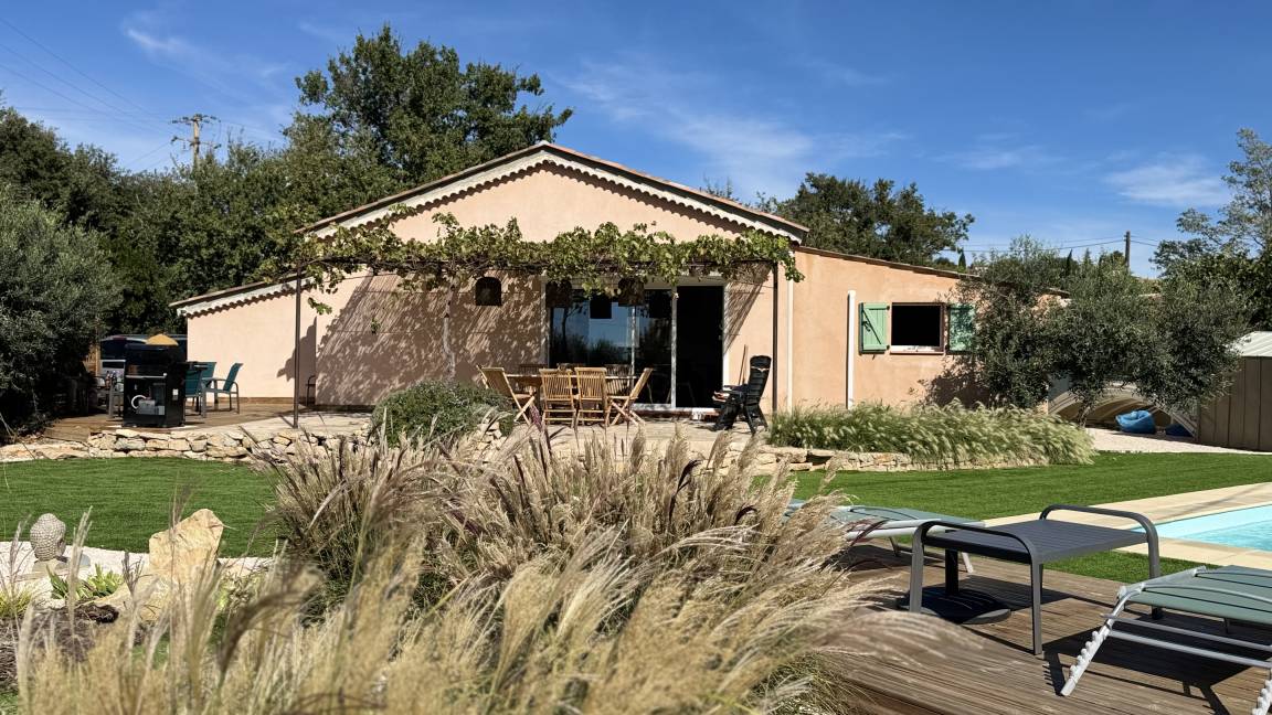 Maison De Vacances ∙ 3 Chambres ∙ 8 Personnes - Draguignan