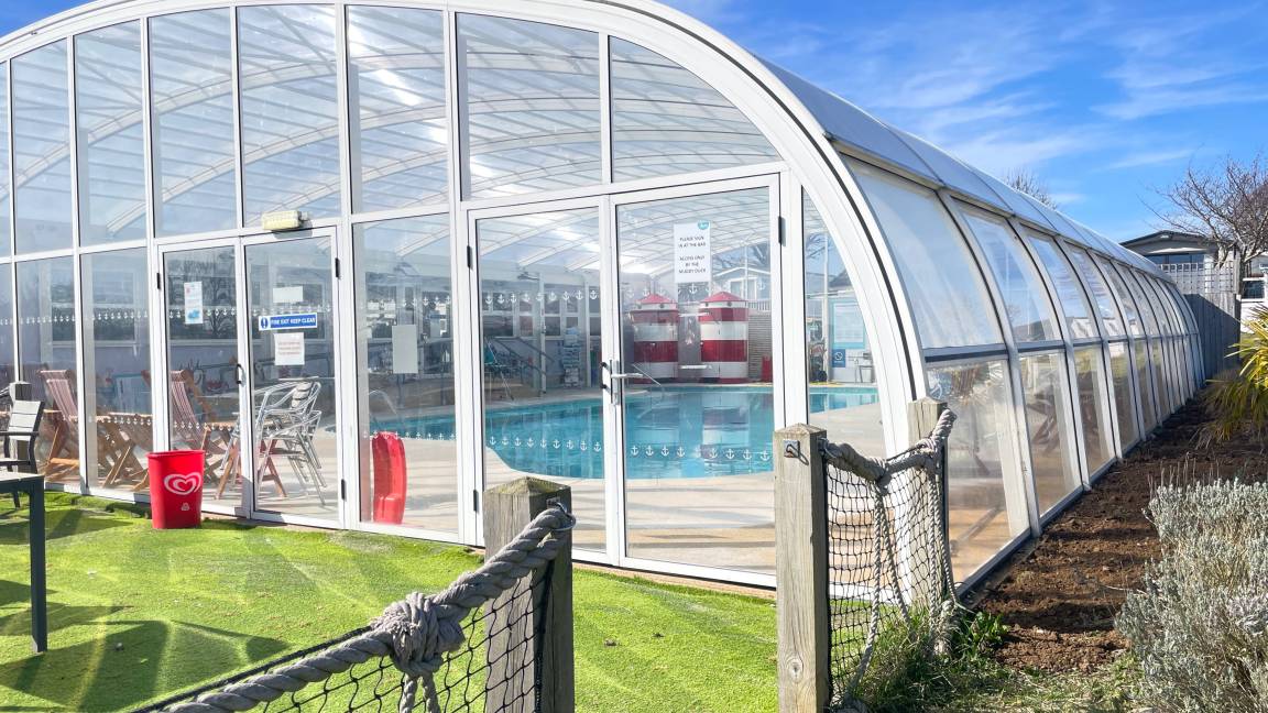 55 M² Lodge ∙ 2 Bedrooms ∙ 4 Guests - West Mersea
