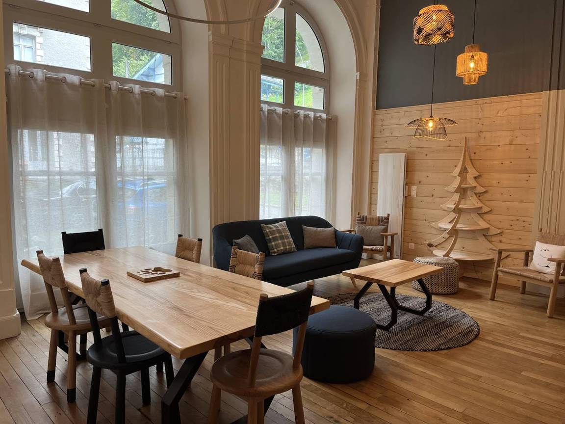 113 M² Appartement ∙ 4 Chambres ∙ 8 Personnes - Cauterets