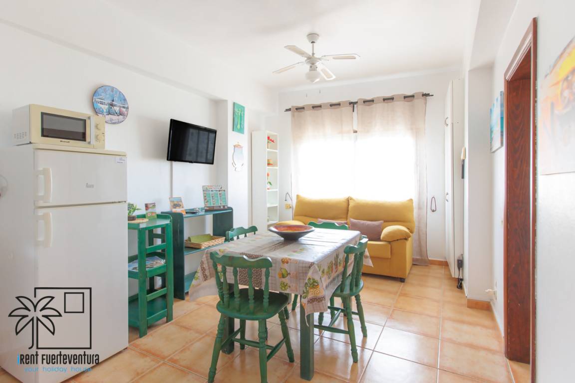 60 M² Apartment ∙ 2 Bedrooms ∙ 4 Guests - Corralejo