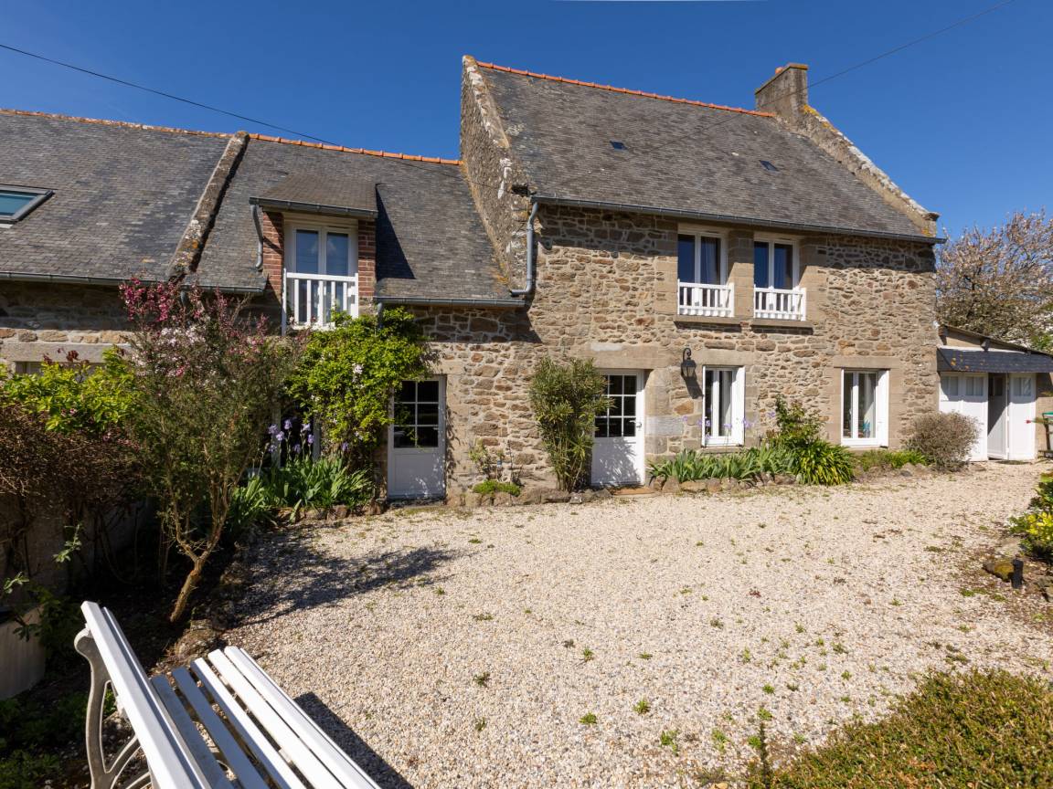120 M² Maison De Vacances ∙ 4 Chambres ∙ 8 Personnes - Hirel