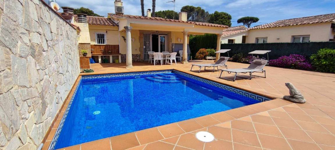 82 M² Huis ∙ 3 Slaapkamers ∙ 6 Gasten - Sant Feliu de Guíxols