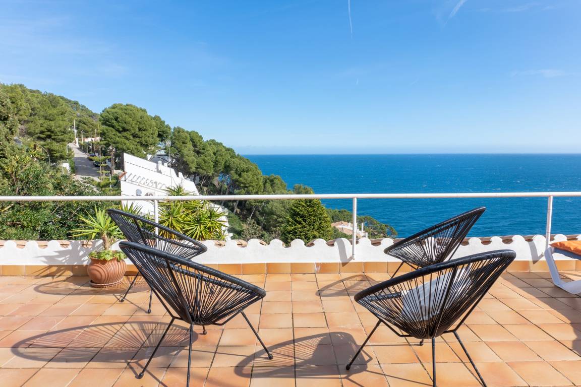 74 M² Appartement ∙ 2 Chambres ∙ 4 Personnes - Begur