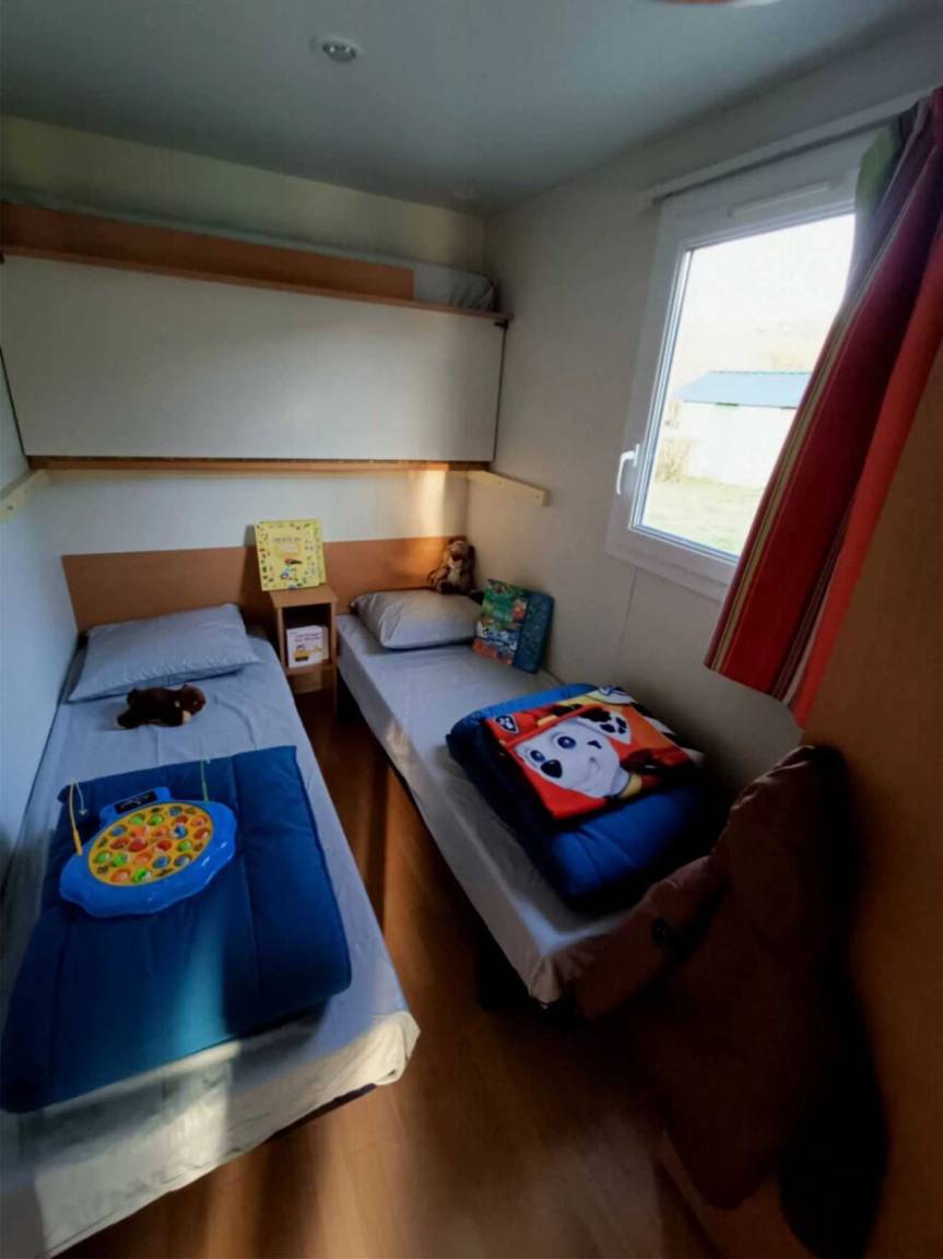 25 M² Camping ∙ 2 Chambres ∙ 4 Personnes - Saint-Geniez-d'Olt