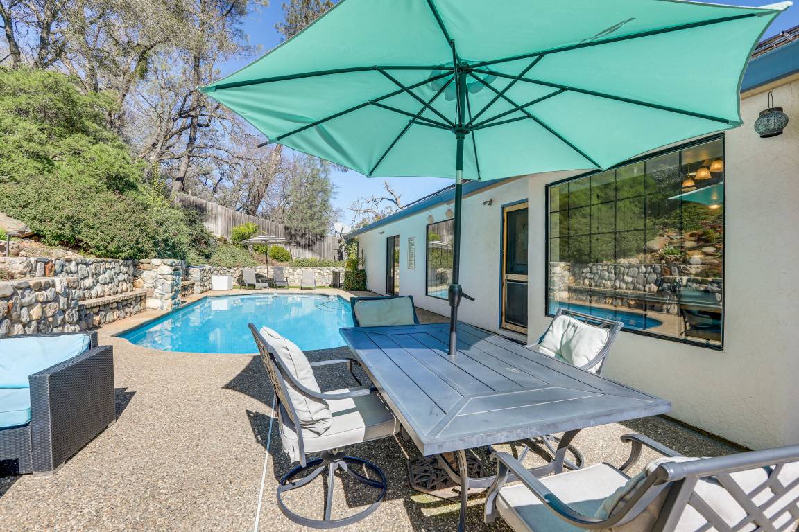 236 M² House ∙ 4 Bedrooms ∙ 8 Guests - Sutter Creek, CA