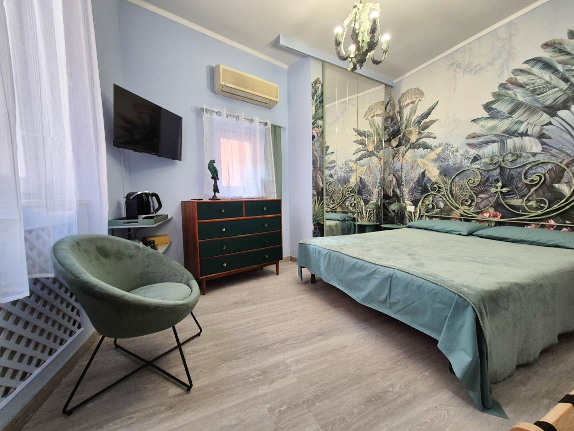 38 M² Ferienwohnung ∙ 1 Schlafzimmer ∙ 2 Gäste - Desenzano del Garda