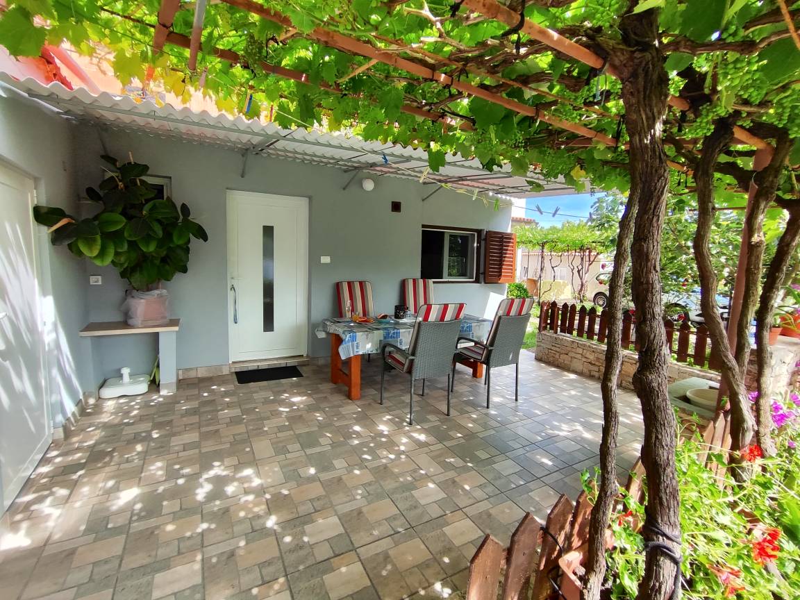 40 M² Ferienhaus ∙ 1 Schlafzimmer ∙ 4 Gäste - Peroj