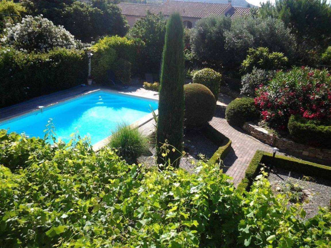 110 M² Gîte ∙ 4 Chambres ∙ 9 Personnes - Languedoc-Roussillon