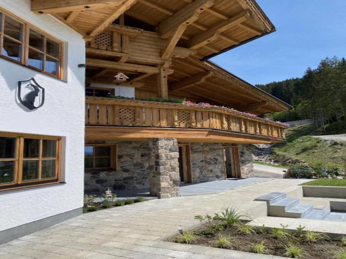 300 M² Chalet ∙ 7 Schlafzimmer ∙ 14 Gäste - Wagrain