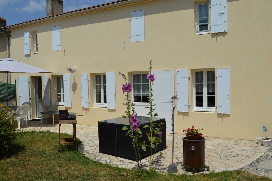 115 M² Maison De Vacances ∙ 3 Chambres ∙ 8 Personnes - Fouras